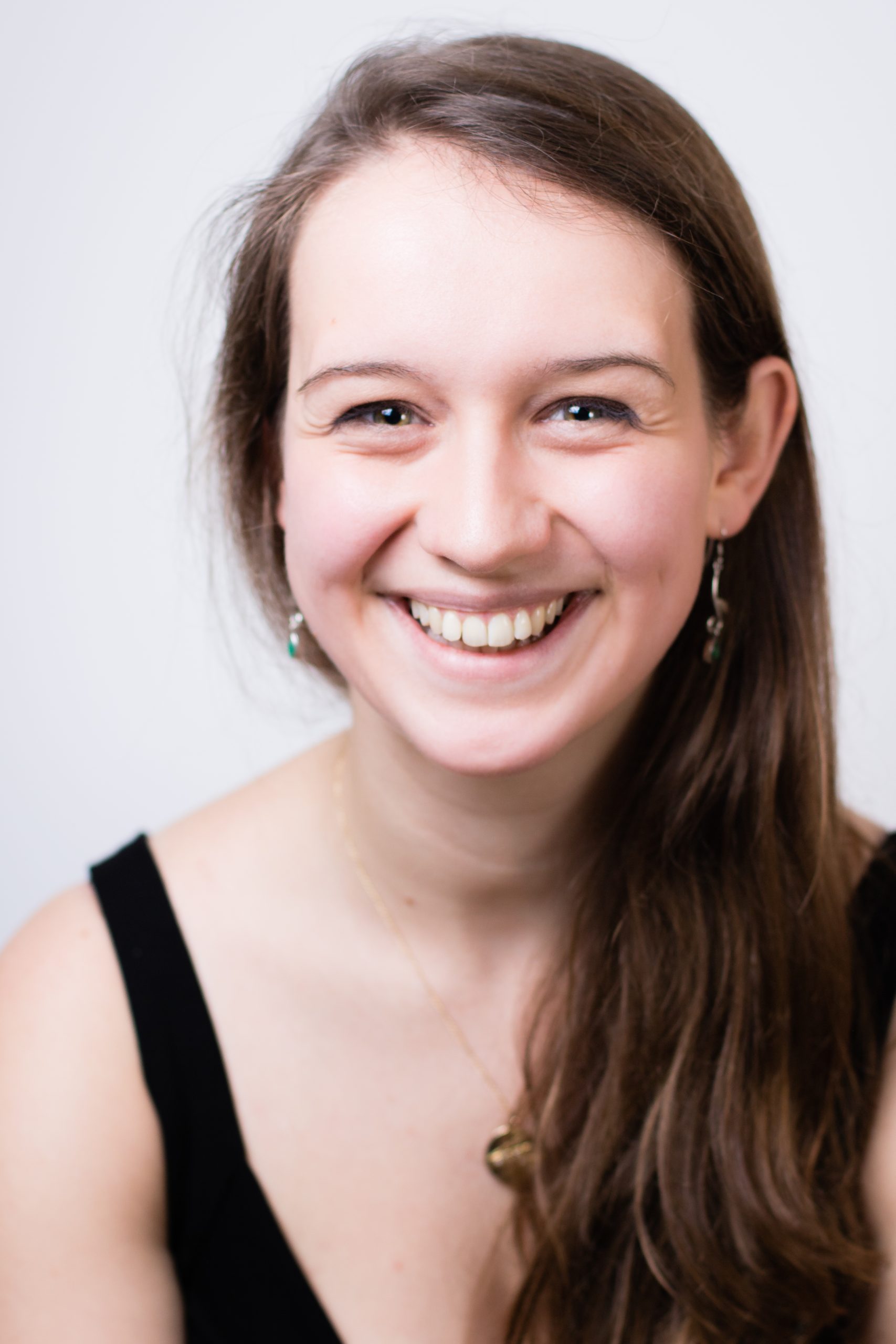 Biography - Hannah King